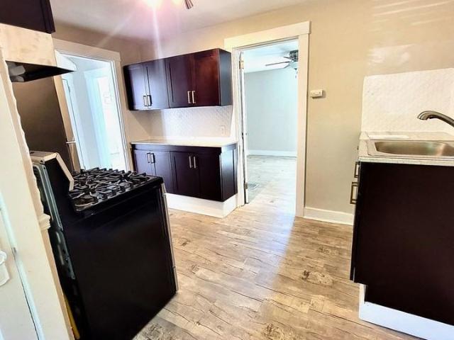 Mt. Lebanon Duplex for Rent with Front and Back Porch * Pet Friendly Apartment * Walk to the T * Renovated * 2 Bedroom Apartment for Rent at 748 Shady Dr E, Upper St. Clair, PA 15228 Mount Lebanon