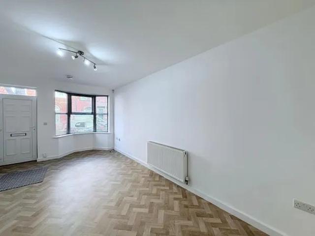 Mundella Road, Nottingham, NG2 2EQ, Property for rent