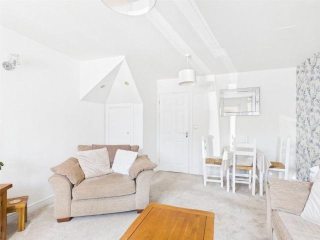 Mundys Drive, Heanor, Derbyshire, DE75