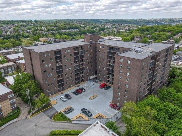 Munhall Rd Apt,pittsburgh, Condo For Sale