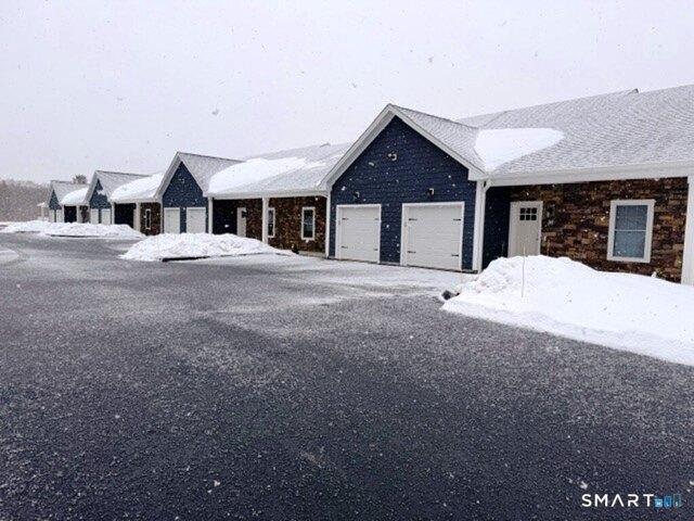 Munson Rd Apt A, Wolcott, Condo For Sale