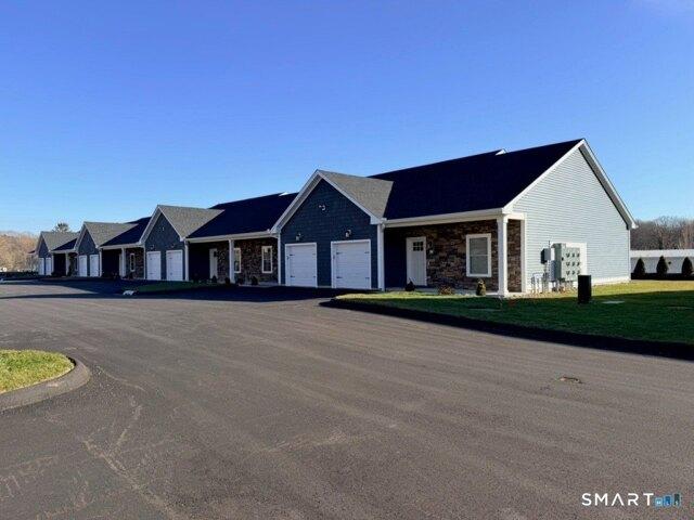 Munson Rd Apt G, Wolcott, Condo For Sale