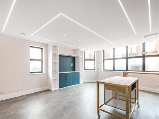 Munster Road, London, 1 Bedroom Flat