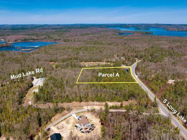 Mud Lake Rd, Interlochen, MI 49643