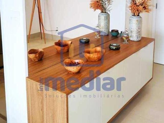 Mude já. Lindo apartamento mobiliado, condomínio de alto padrão e lazer completo !