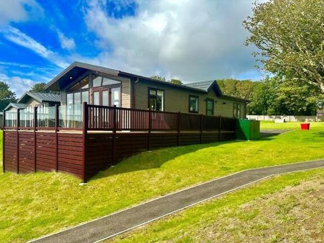 Mudstone Lane, Brixham, 2 Bedroom Lodge