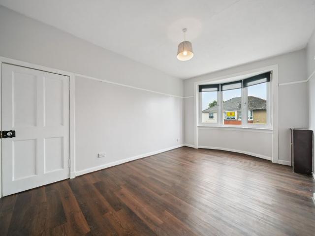 Muirdrum Avenue