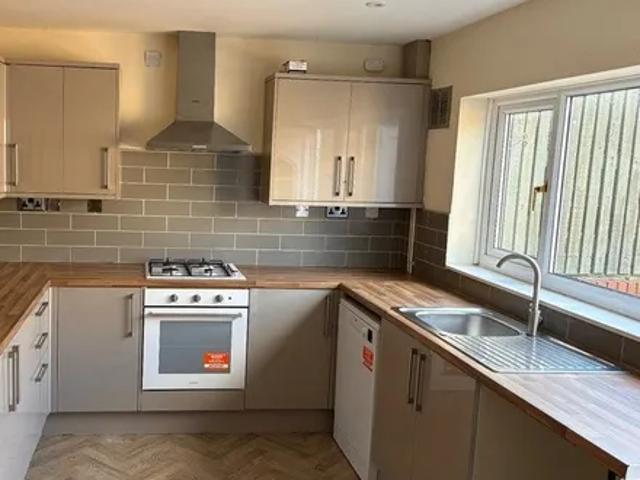 Muirfield Gardens, Hawkesley, B38 8XG, United Kingdom | 3 bed townhouse for rent #167485502 | Rentberry