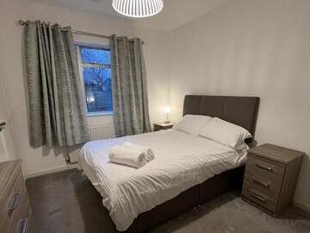 Muirfield, London, 1 Bedroom House