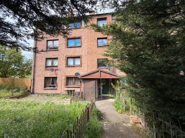 Muirhouse Park, Edinburgh EH4, 2 bed flat to rent, £1,000 pcm | PrimeLocation