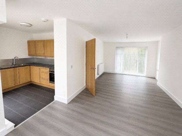 Muirhead Avenue, Liverpool, Merseyside L13, 2 bed flat to rent, £900 pcm | PrimeLocation