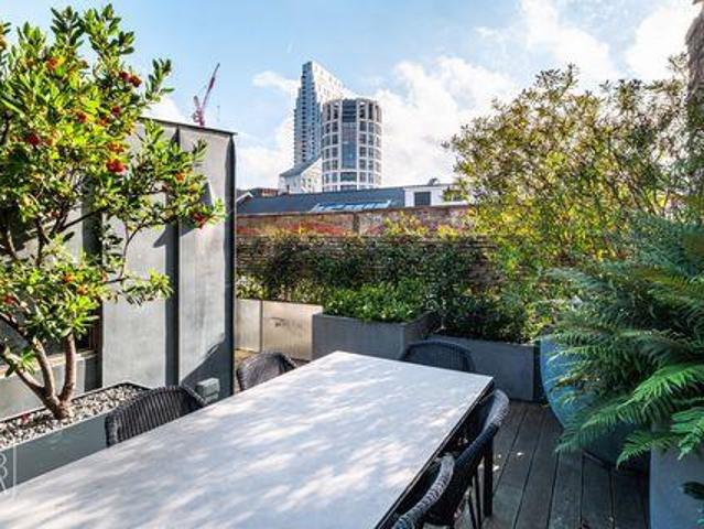 Multi Family 2 Bedroom For Sale London England 3017785 ES96240014