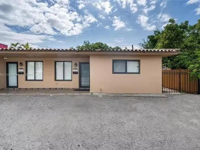 Multi Family Miami, FL 115 Nw 17th Ave #115