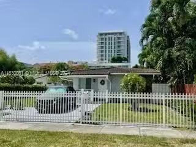 Multi Family Miami, FL 3611 Sw 23rd St #3611