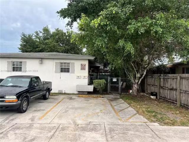 Multi Family Miami, FL 779 Nw 78th St #779