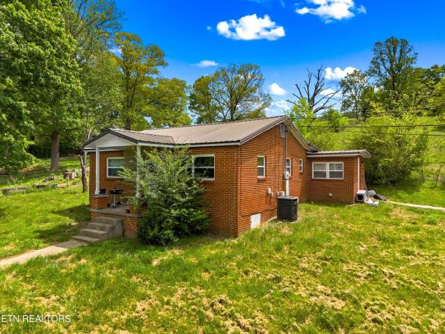 1757 Cottage Hill Circle