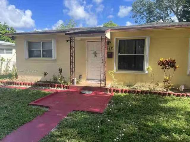 Multi Family North Miami, FL 672 Ne 130th St #672