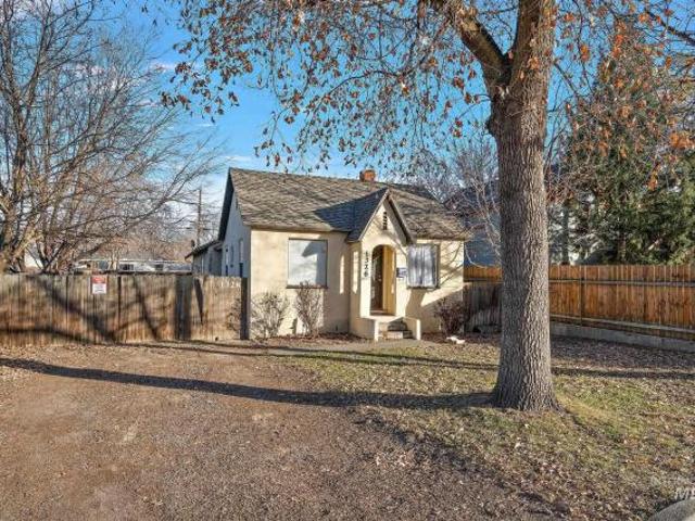 multi family with 6 bedroom, Boise ID DS88457545