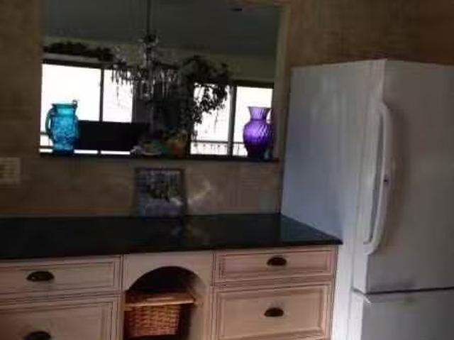 Multi Floor Unit, Townhouse End Unit Vernon Twp. NJ 7 Wimbl.