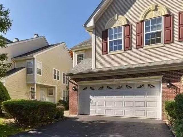 Multi Floor Unit, Townhouse End Unit Wayne Twp. NJ 219 Warb.