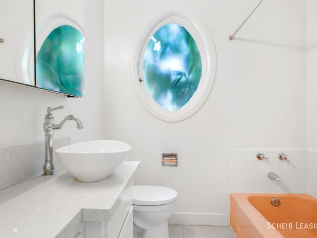 MULTIPLE UNITS AVAILABLE | PARKING INCLUDED | PRIME BEVERLY HILLS LOCATION