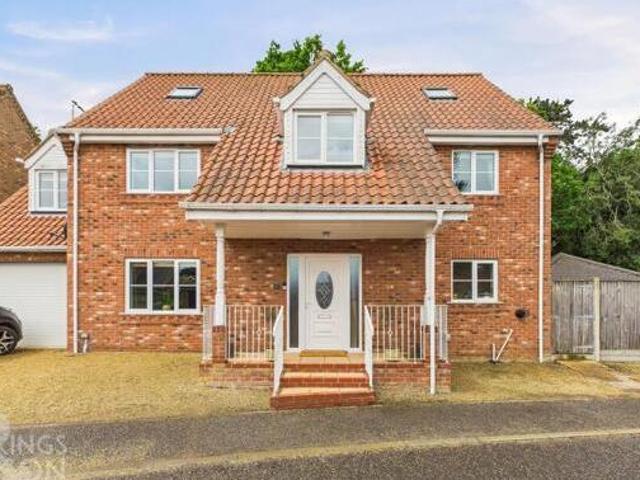 Mulberry Tree Close, Filby, 6 Bedroom Detached