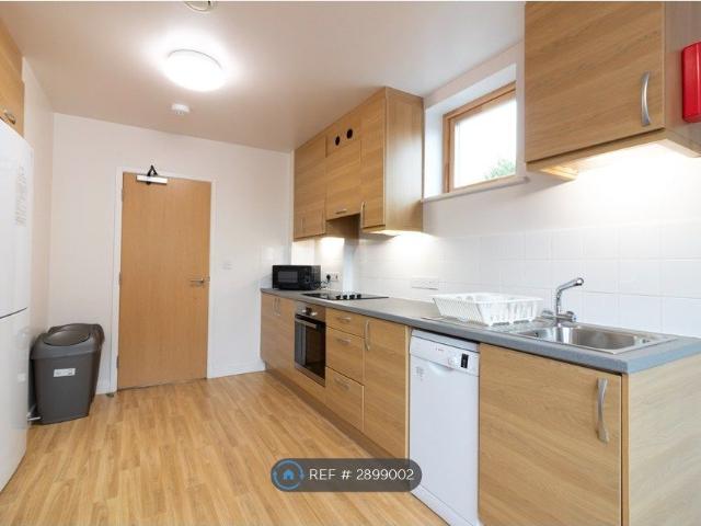 Mulberry Court, Southampton SO14, 4 bed shared accommodation to rent, £1,716 pcm | PrimeLocation