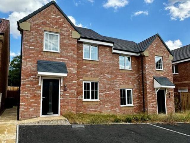 Mulberry Close, 3 Bedroom Semi detached