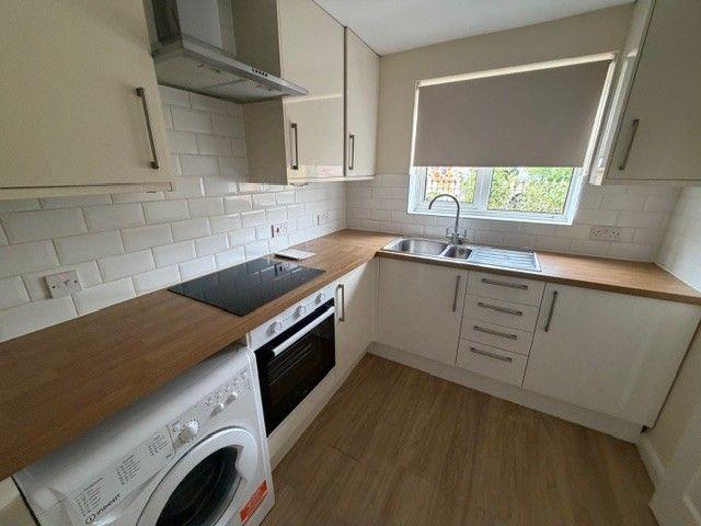 Mulberry Gardens, Witham CM8, 2 bed detached bungalow to rent, £1,550 pcm | PrimeLocation