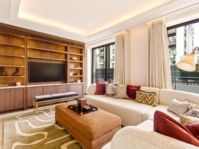 Mulberry Square, London SW1W, 3 bed flat to rent, £28,167 pcm | PrimeLocation