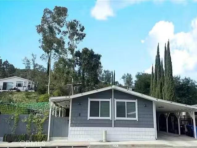 Mulholland Hwy Spc 28, Calabasas, CA 91302