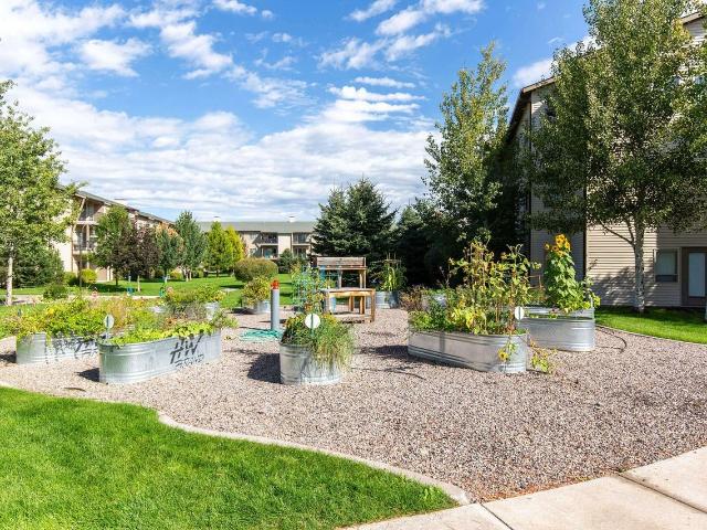 Mullan Reserve Apartments 3 Bedroom Apartment for Rent at 4000 Mullan Rd, Missoula, MT 59808