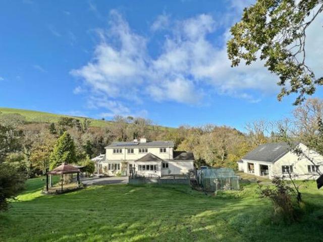 Mullen Rhenass House, 5 Bedroom Detached