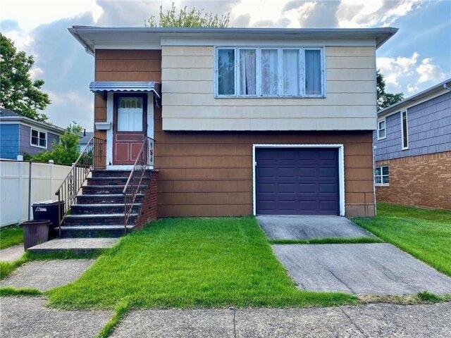 Muller Ave, Staten Island, Home For Sale