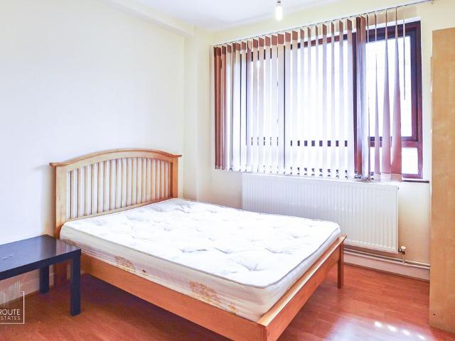 Mulletsfield, Cromer Street, Kings Cross WC1H, 4 bed flat to rent, £3,800 pcm | PrimeLocation