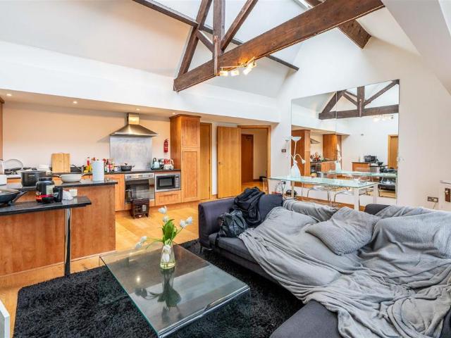 Murton House, Grainger Street, NE1 2 bed apartment to rent £2,250 pcm £519 pw