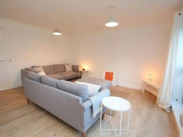Murano Crescent, Glasgow, G20