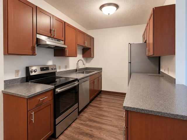 Murdock Apartments