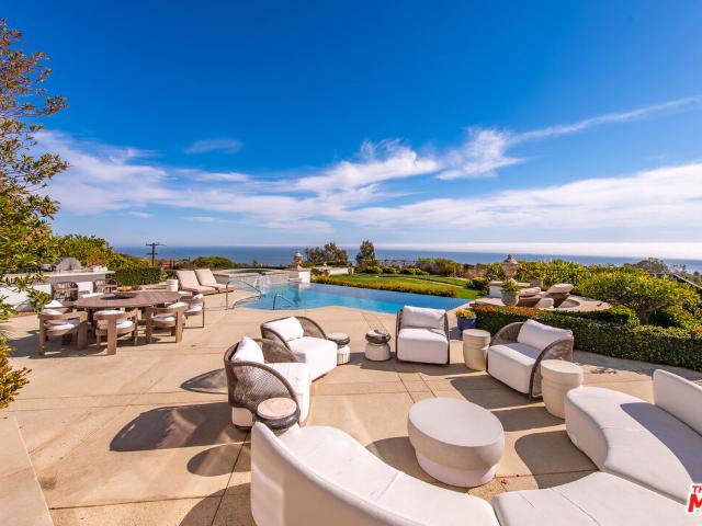 Murphy Way, Malibu, CA 90265 | MLS #26641 | Compass