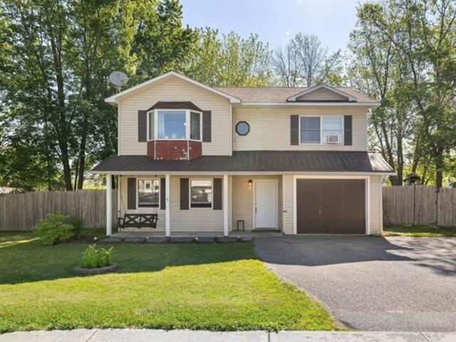 Murray Dr, Saint Albans City, Home For Sale