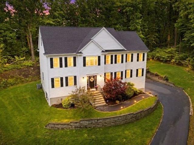 Murray Hill Cir, Wilmington, Home For Sale