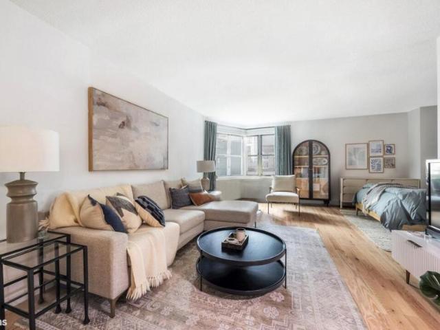 Murray Hill NY 102245354