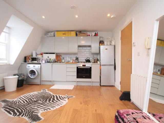 Murray Street, Camden, NW1 1 bed flat to rent £2,145 pcm £495 pw