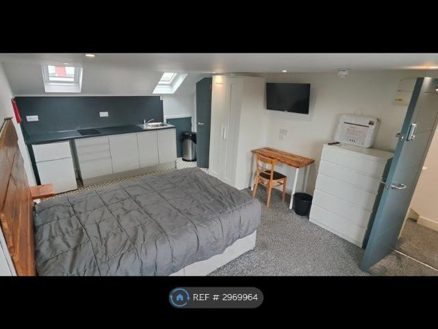 Murray Road, Rugby CV21, Room to rent, £750 pcm | PrimeLocation