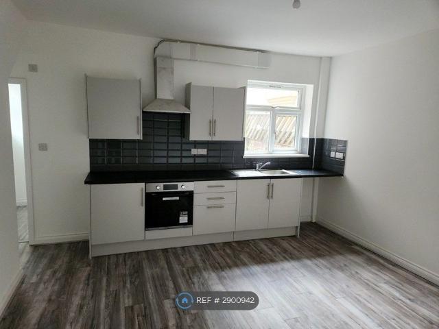 Murray Road, Rugby CV21, 1 bed flat to rent, £745 pcm | PrimeLocation