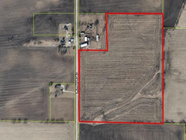 Murray Rd, Woodstock, IL 60098