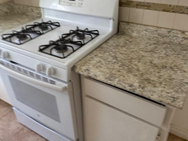 $2085 Move In Special No rent for May 2026. Must take possession in May 2026 Must see this beautiful cottage style apartment home with private backyard, spacious rooms and updated interior