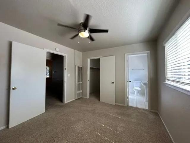 Must See Community in River Park ~ East Sac Area 1 Bedroom Apartment for Rent at 5484 Carlson Dr, Sacramento, CA 95819 California State University Sacramento