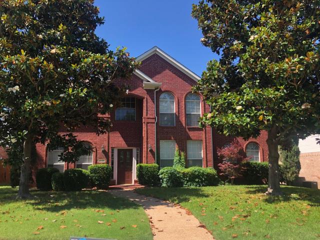 MUST SEE! Plano5 bedroom! No carpet!
