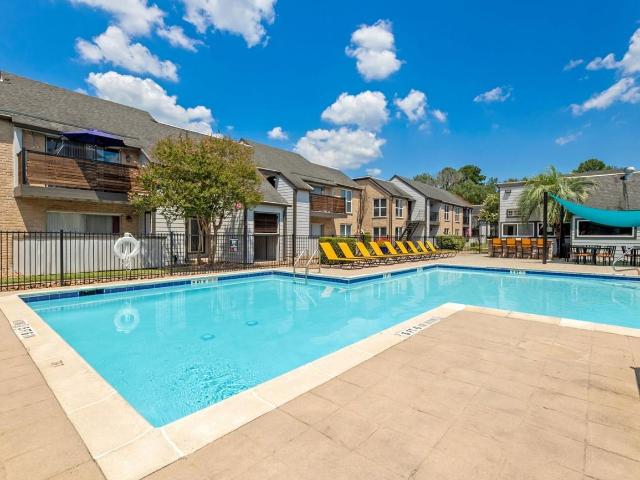 Mustang on the Trail 2 Bedroom Apartment for Rent at 2135 Lake Hills Dr, Houston, TX 77339 Kingwood